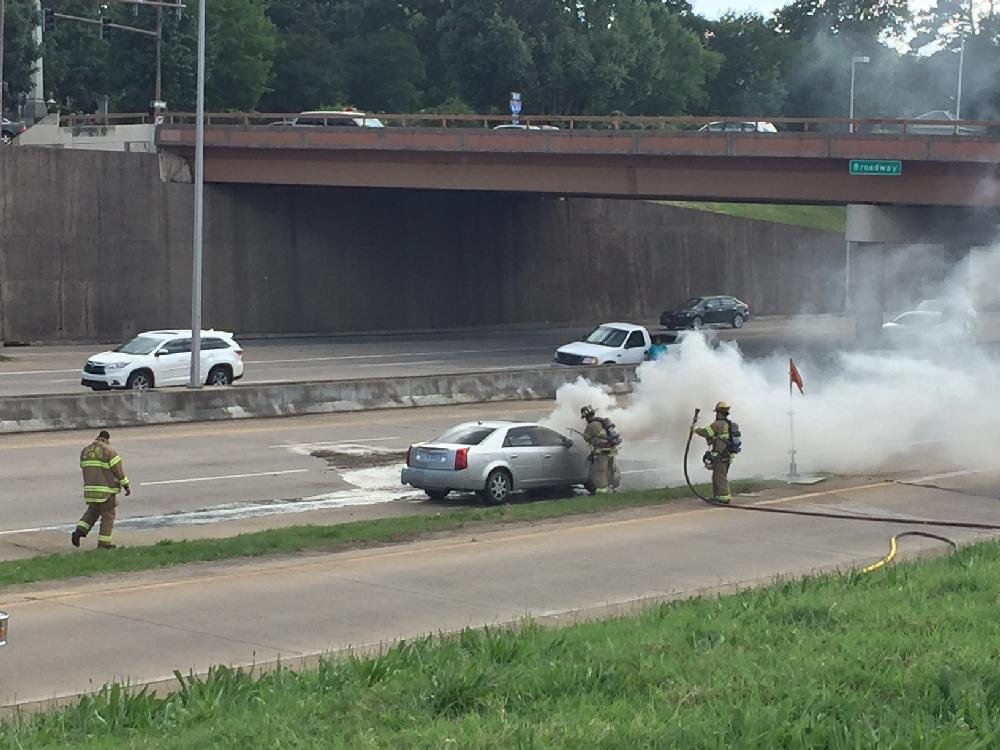 Little Rock firefighters respond to vehicle fire on I-630 | The ...