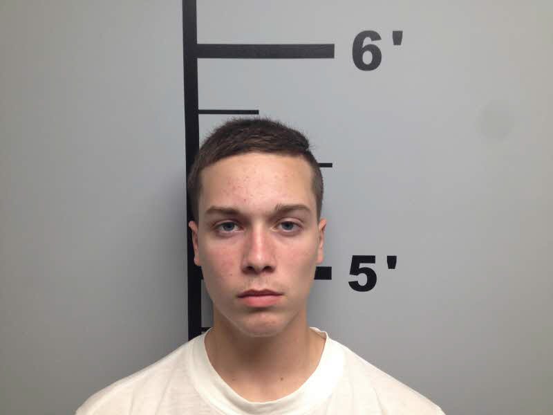 Teen charged as adult in Rogers, Bentonville Dollar General robberies