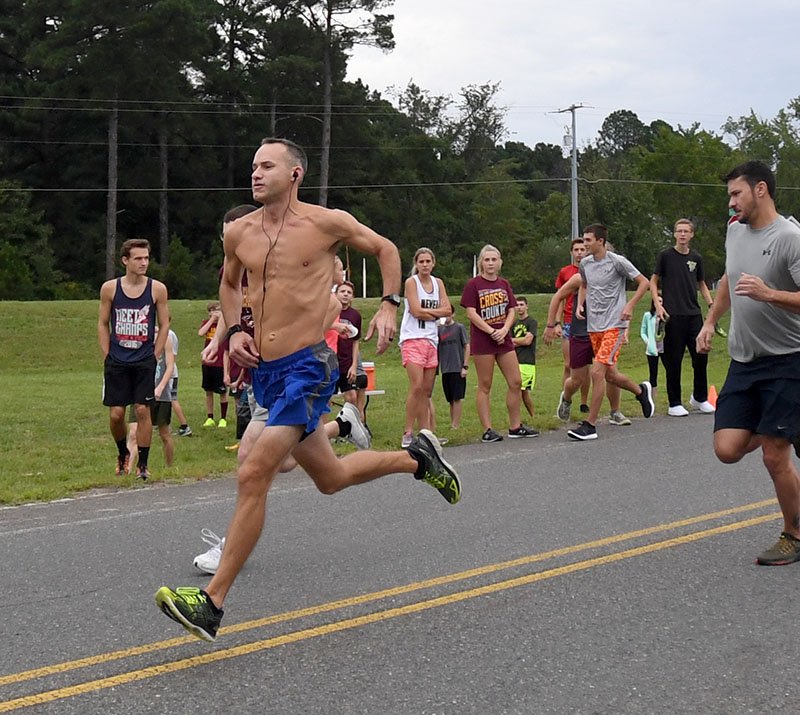 Leading the pack | Hot Springs Sentinel Record