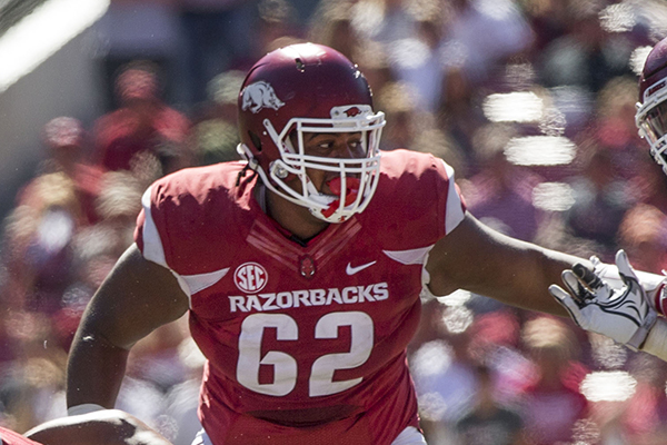 WholeHogSports - Hogs to continue rotating on offensive line
