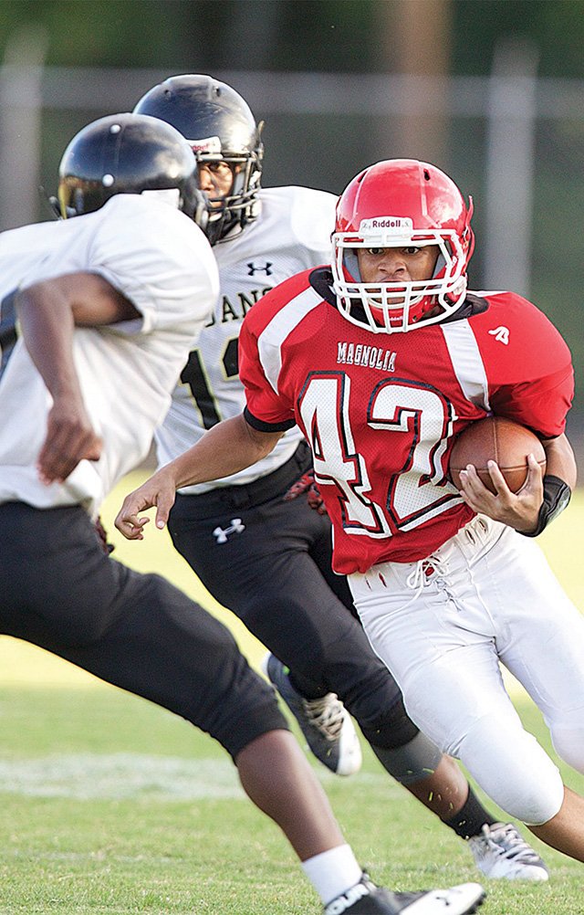 Cubs run past Trojans, extend winning streak | Magnolia Banner News