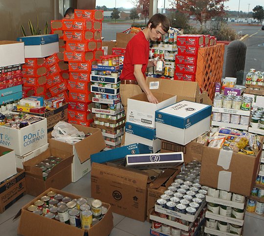 Food drive held in time for holidays