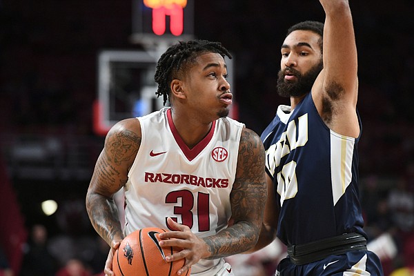 Arkansas drills ORU for ninth win | Whole Hog Sports