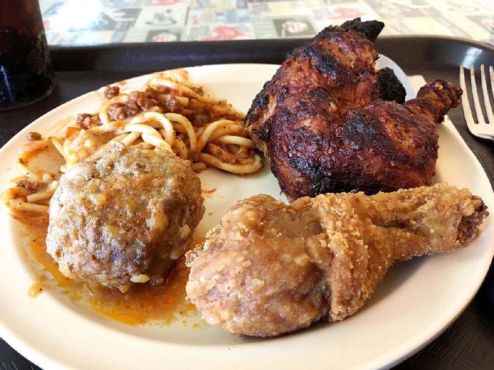 RESTAURANT REVIEW: El Pollo Rico is rich in chicken dishes