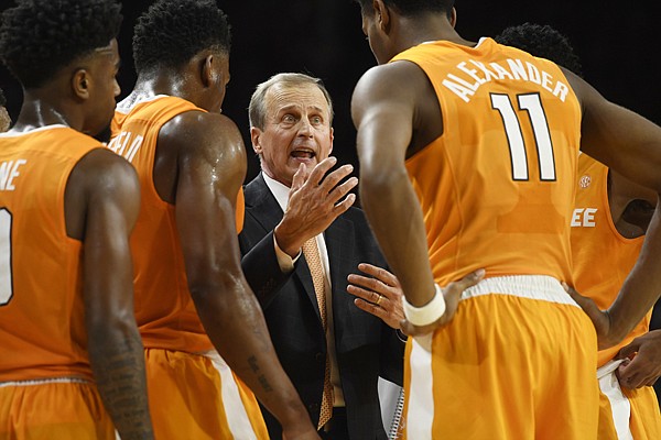VIDEO: Tennessee coach Rick Barnes on loss to Arkansas | Whole Hog Sports
