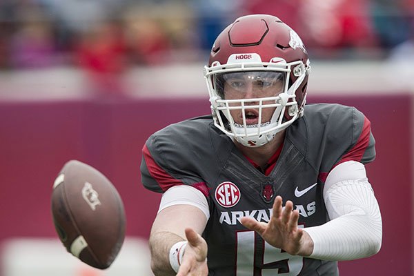 Cole Kelley named starting QB for season opener | Whole Hog Sports