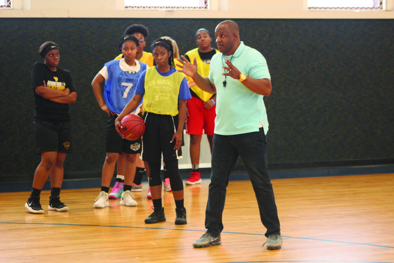 Coaching'em up | Camden News