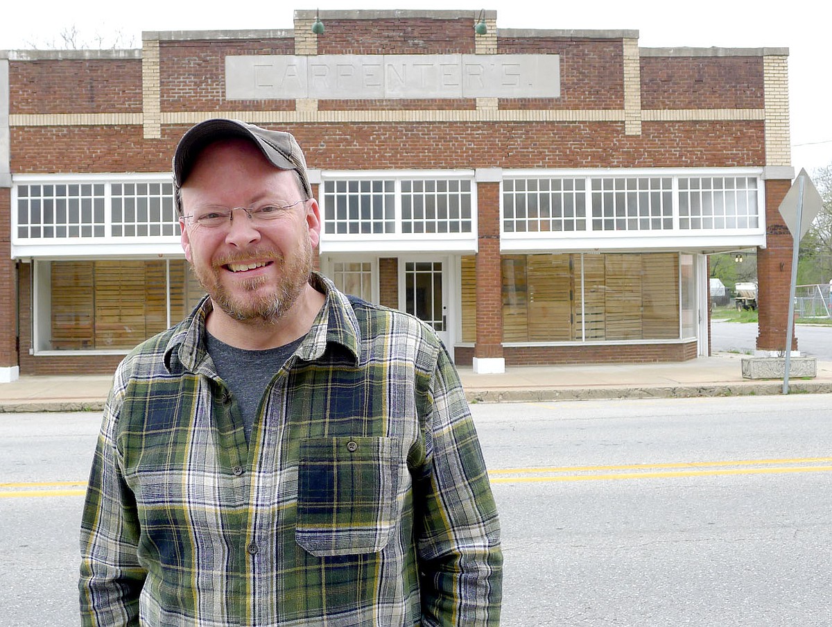 Gentry's Carpenter Building put up for U.S. registry | Westside Eagle ...
