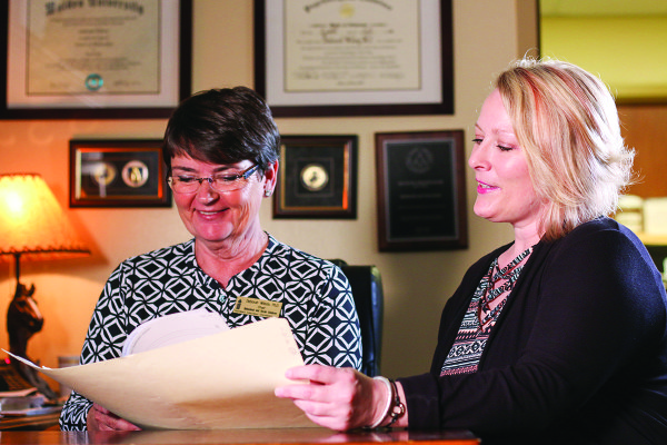 Journalist receives her second degree from SAU | El Dorado News