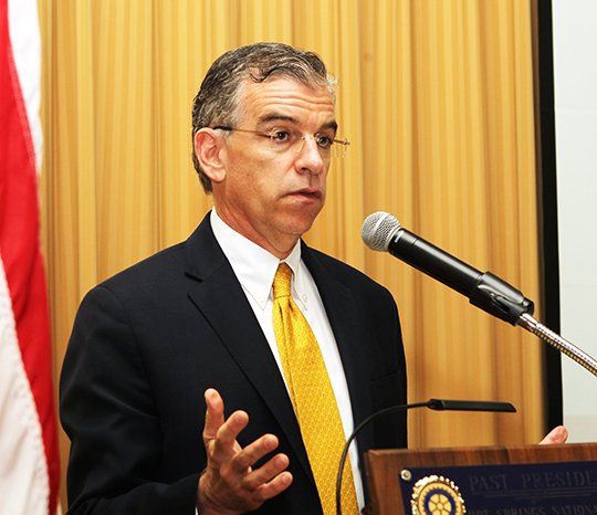 Mall adjusts to changing landscape; aims for 70 percent retail in 3-5 ...