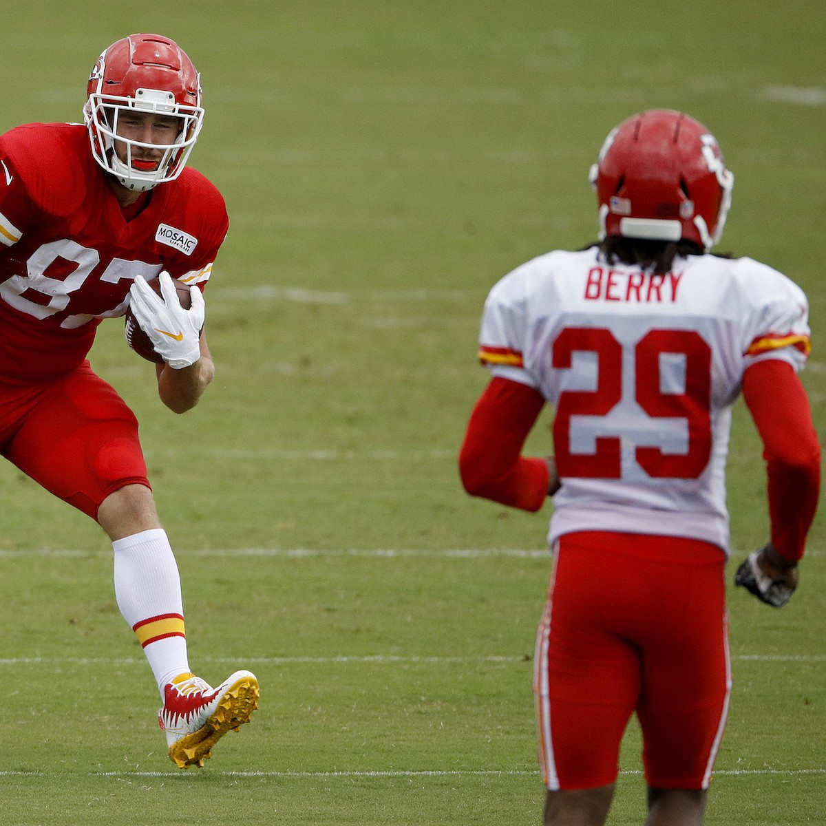 Chiefs' Berry back from another season-ending injury | Hot Springs ...