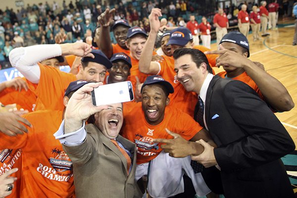 ESPN recruiting director thorough in his job | Whole Hog Sports