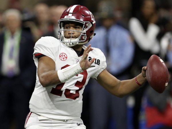 Bama seeks title No. 6 with old challenges, new faces