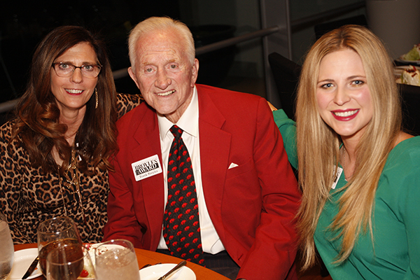 WholeHogSports - State of the Hogs: One year later, remembering Frank ...