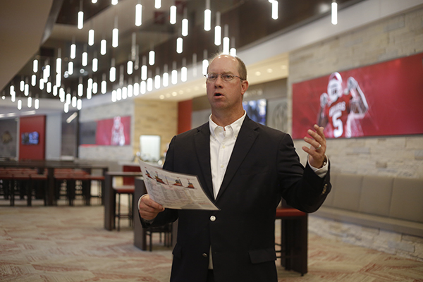 WholeHogSports - State of the Hogs: Stadium something to see, makes you ...