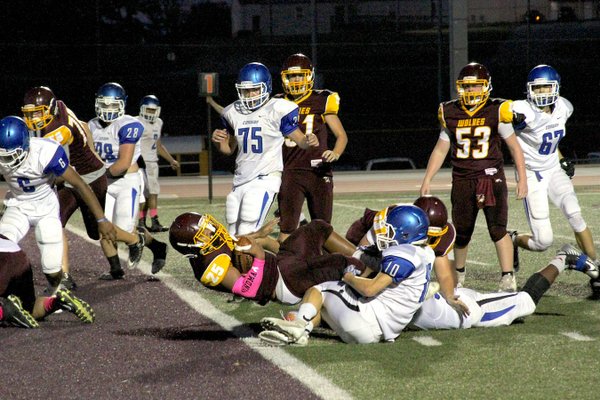 Jr. Wolves down undefeated Conway White