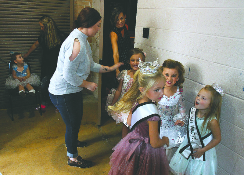 Pageant strut | El Dorado News