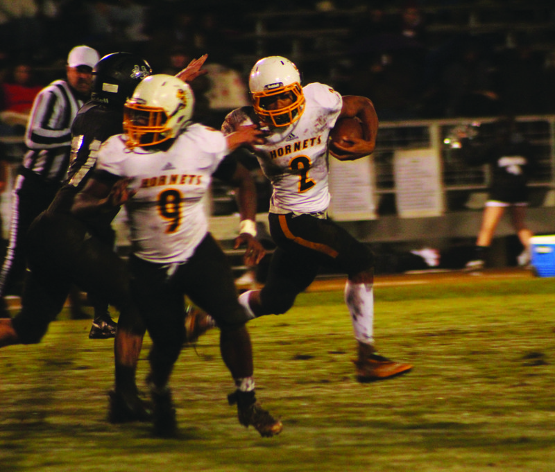 Big 4th quarter propels Smackover past HG | Camden News