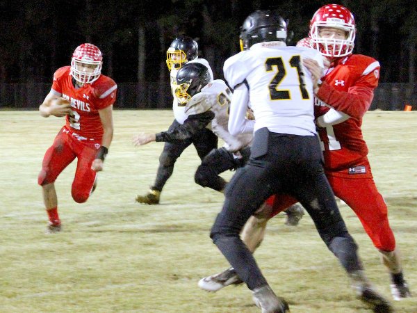 Red Devils advance to second round in state