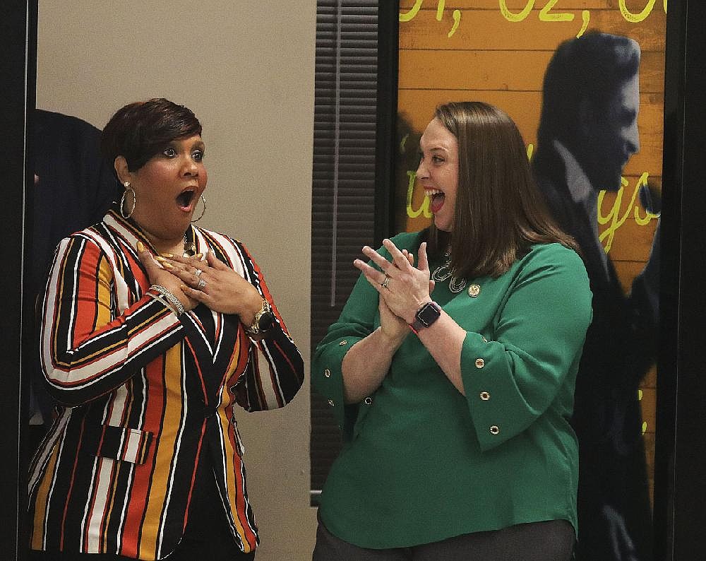 Arkansas teacher receives $25,000 Milken award; prize honors ...