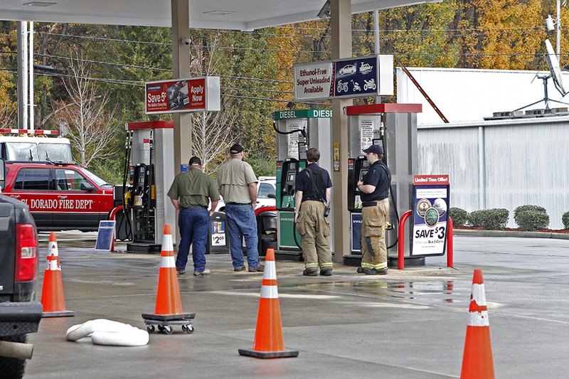 Diesel fuel spills at Murphy USA | El Dorado News