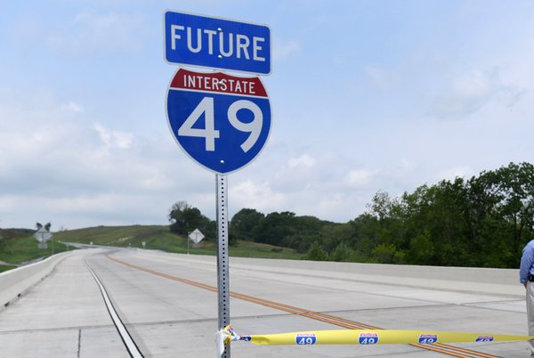 Federal government to provide $45M in grants to Arkansas for I-49 ...
