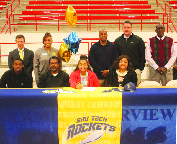 Jackson signs to SAU Tech Lady Rockets