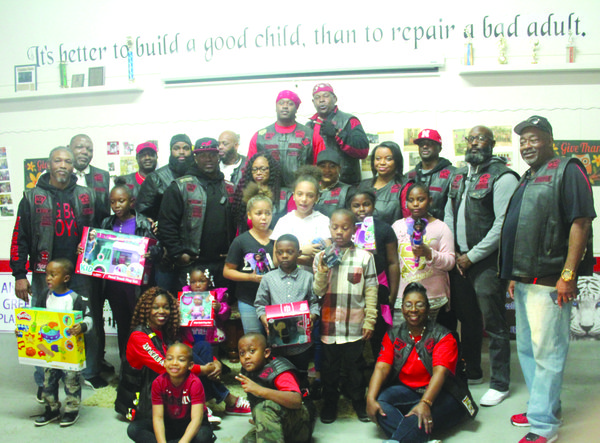 No Limit Riders hold drive for holiday | Camden News