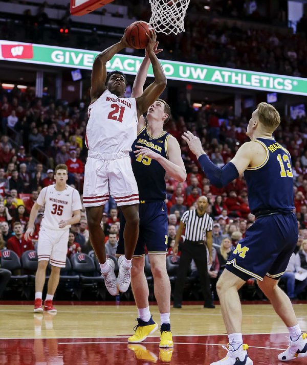 Michigan, Virginia each suffers 1st loss | Northwest Arkansas Democrat ...