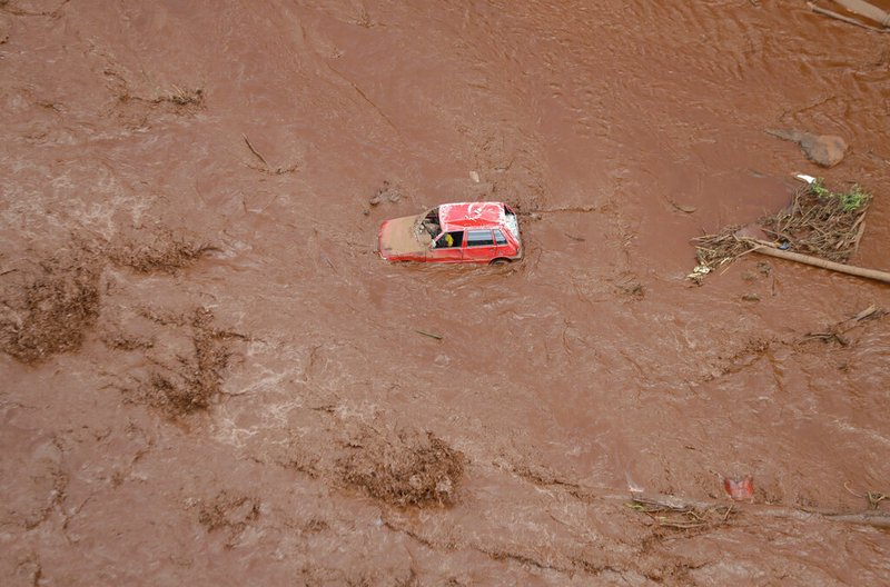 9 dead, many feared buried in mud after Brazil dam collapse | Northwest ...