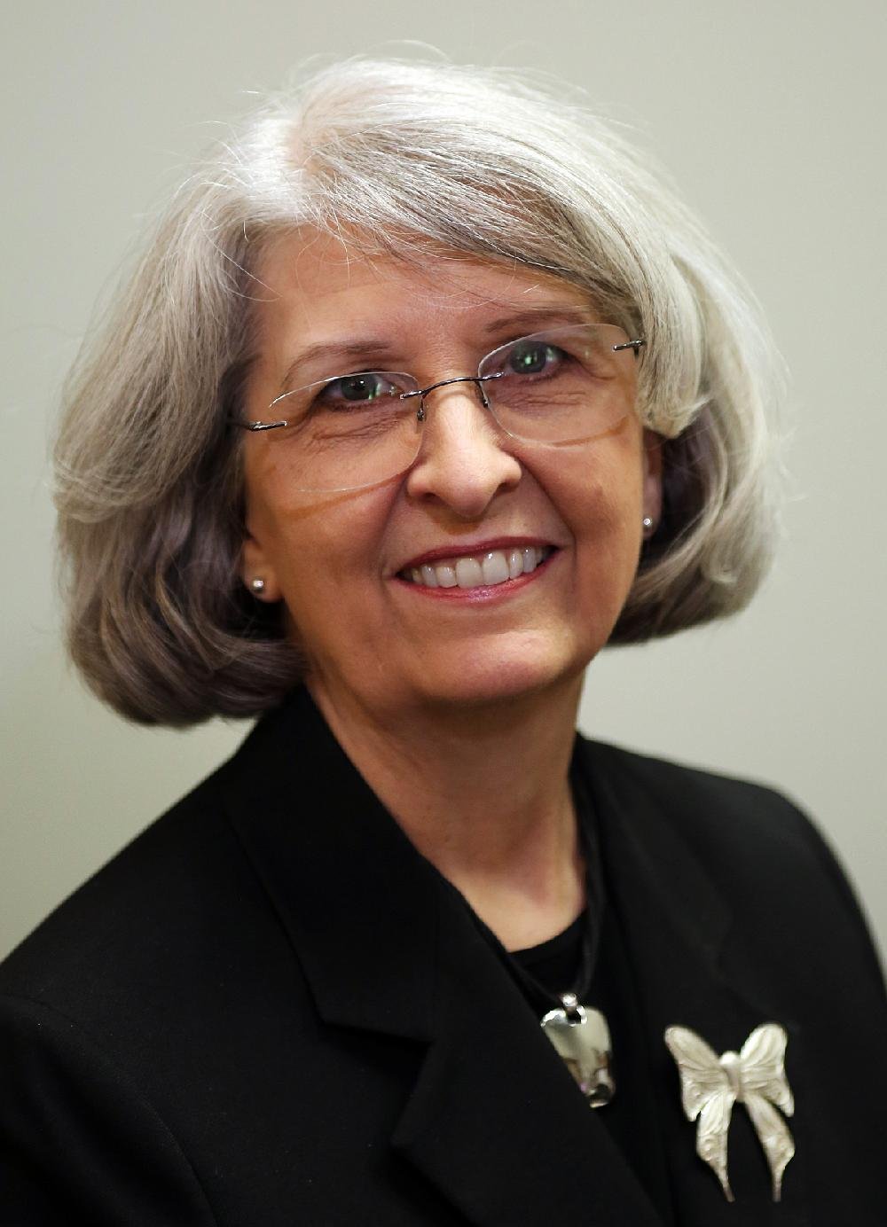 Newspaper's Elliott, Faver promoted to VP posts