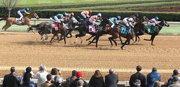 Oaklawn focused on expansion, success of extended race meet