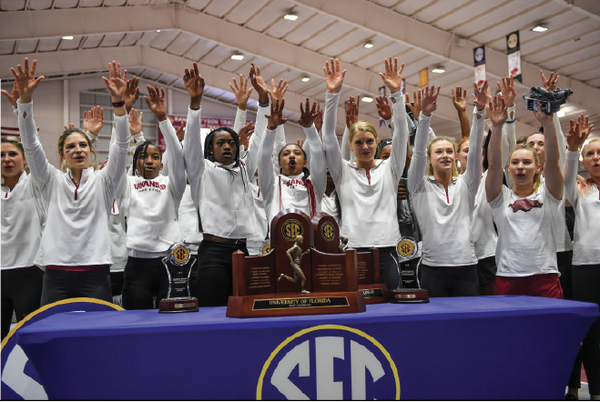No. 1 Arkansas captures fifth-straight SEC indoor title | Camden News