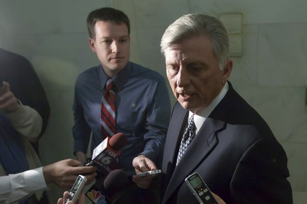 Matt DeCample, former governor's spokesman, dies at 44 | El Dorado News