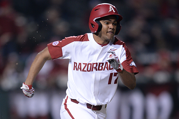 WholeHogSports - Freshman Harris comes through in a pinch