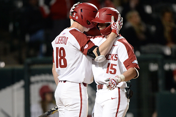 WholeHogSports - Razorbacks cruise past Leathernecks