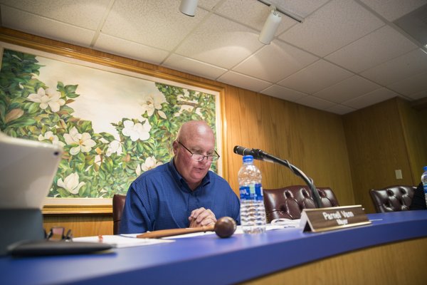 Mayor talks infrastructure, social media negativity in State of City ...