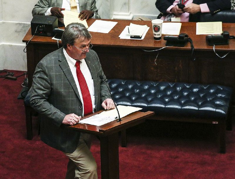 School-voucher plan backed in Arkansas Senate vote