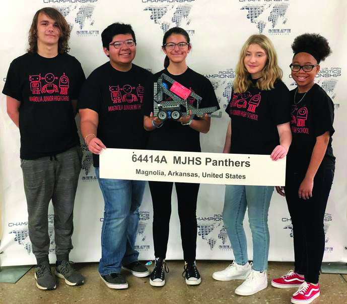 MJHS robotics team participates in national competition | Magnolia ...