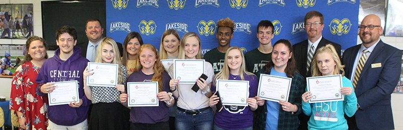 Students commit to become educators | Hot Springs Sentinel Record
