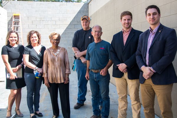 Sen. Boozman’s office visits OE | Camden News