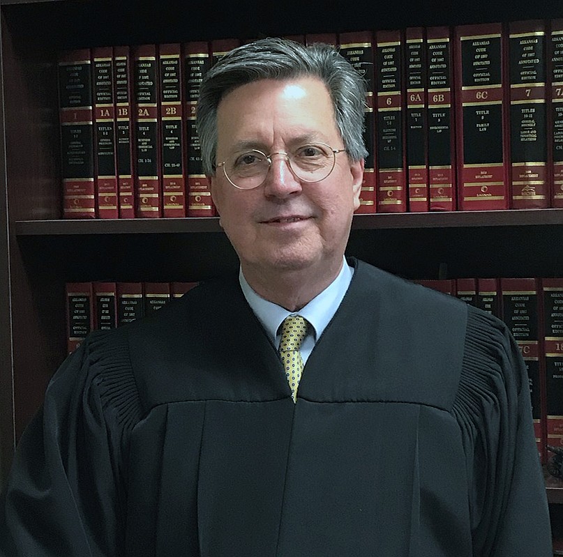 District judge announces candidacy for re-election | El Dorado News