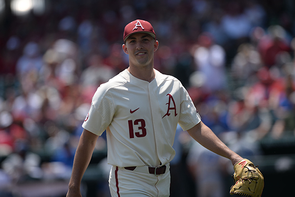 WholeHogSports - State of the Hogs: Strong start sets up pitching for ...