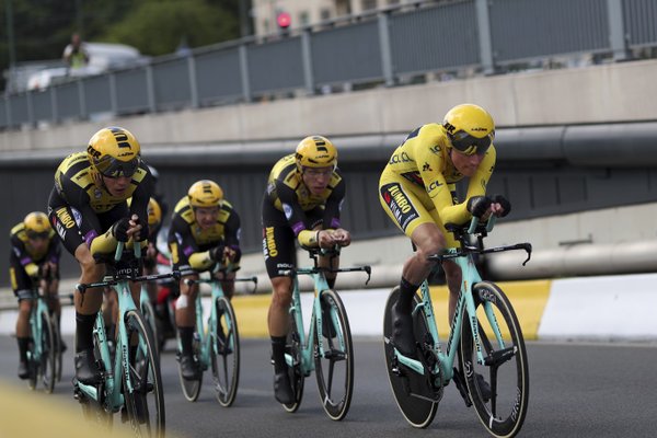 Defending Tour champion Thomas opens up gaps on rivals | Hot Springs ...