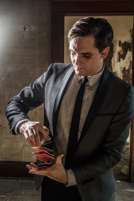 Illusionist Jonathan Erlandson Coming To MAD | El Dorado News