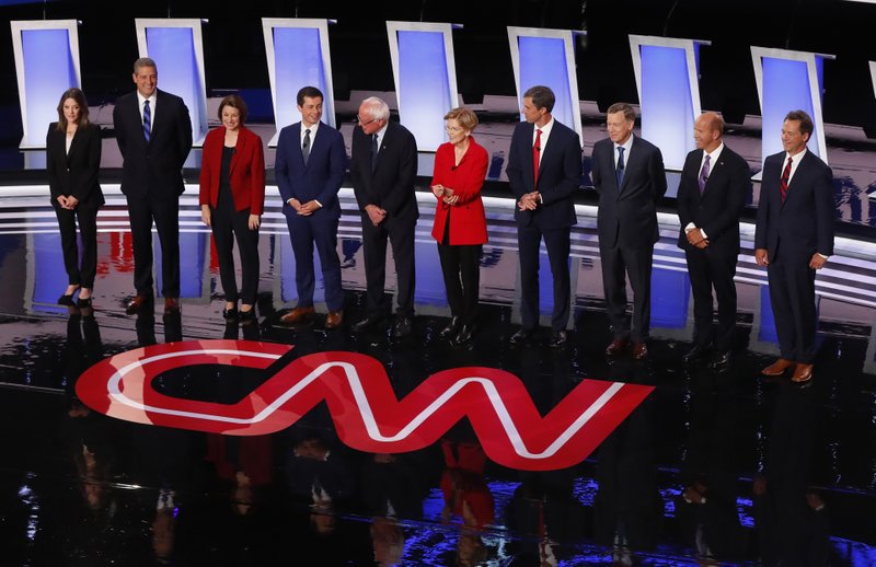 Moderate Democrats take aim at liberal candidates at debate