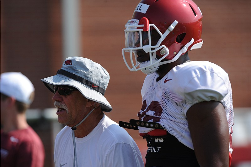 WholeHogSports - Sights and Sounds: Arkansas fall practice Day 4