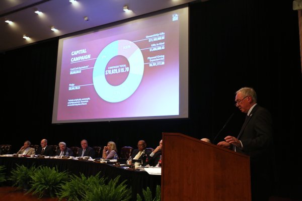 UALR chancellor resigns; 'it has become clear that it would be best for ...