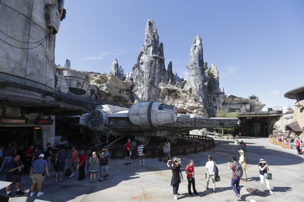 The Force is now with Disney World, but the weather isn't