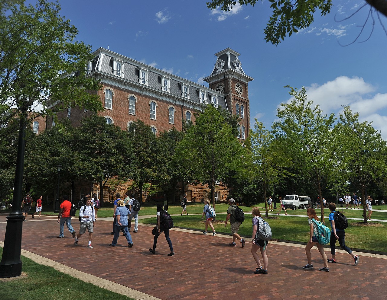 University of Arkansas projects record enrollment for fall semester ...